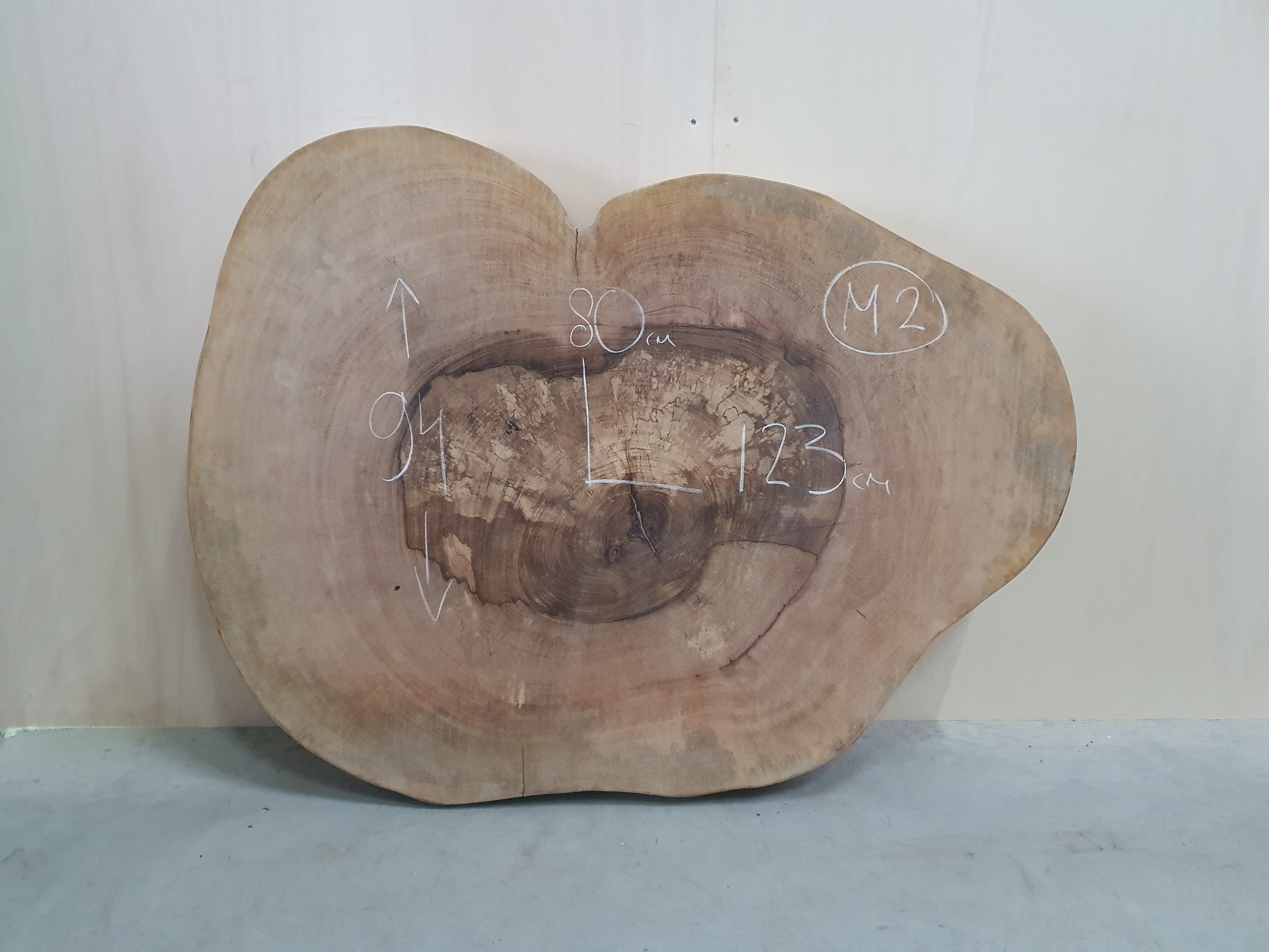 Boomstam Tafelblad Mango Hout Rond L123xB94xD8 | Lotus Art